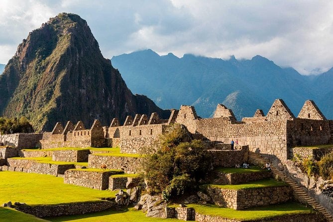 Tour Lima - Cusco - Machu Picchu 5 Días | Visita Perú