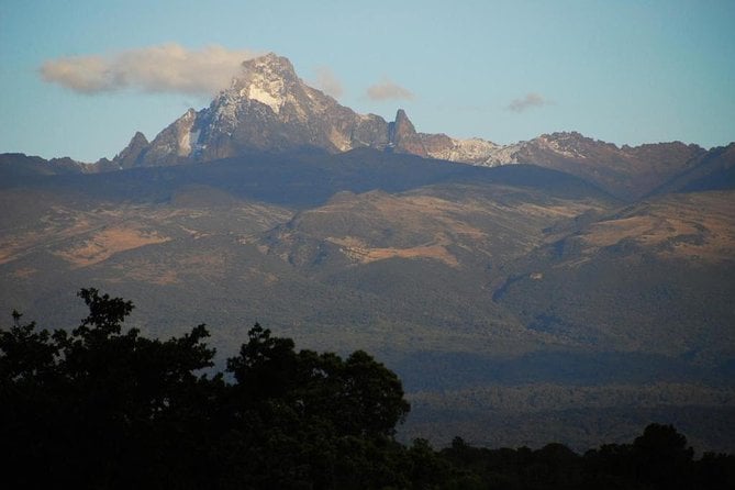 Tour Ofrecemos servicios de guía turística y trekking en el monte ...