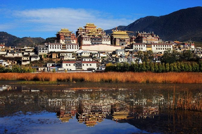 Tour Huella De Roca | Visita China